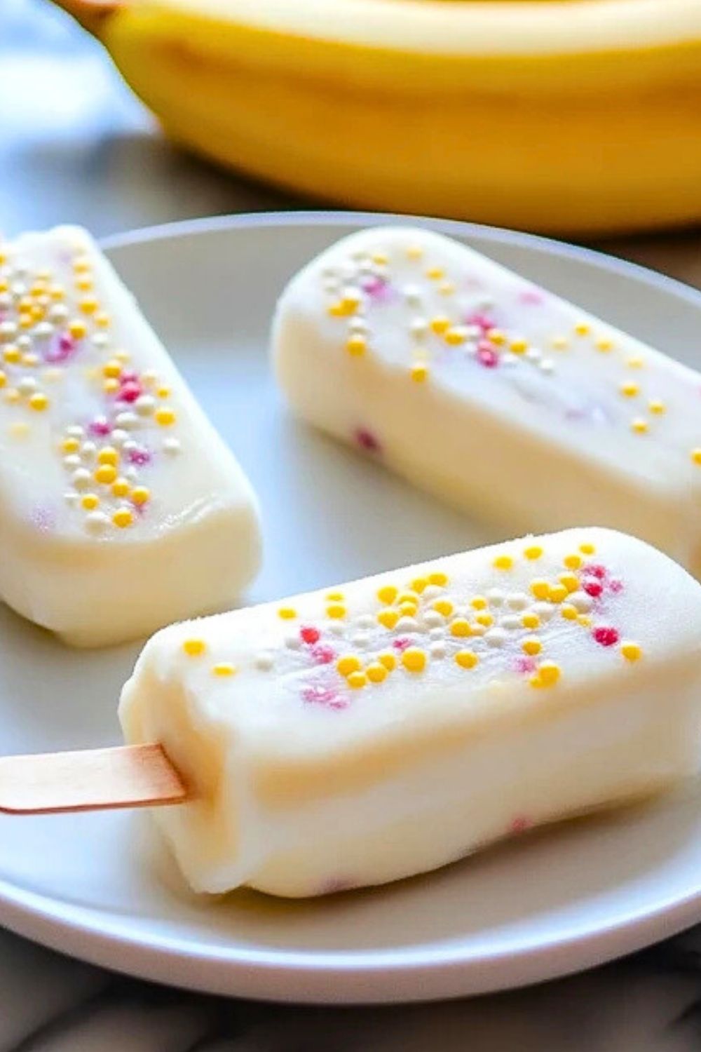 Frozen Banana Yogurt Pops Recipe